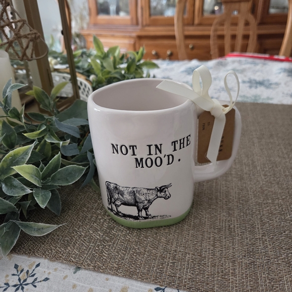 Rae Dunn | Dining | Rae Dunn Cream And Green Cow Mug | Poshmark